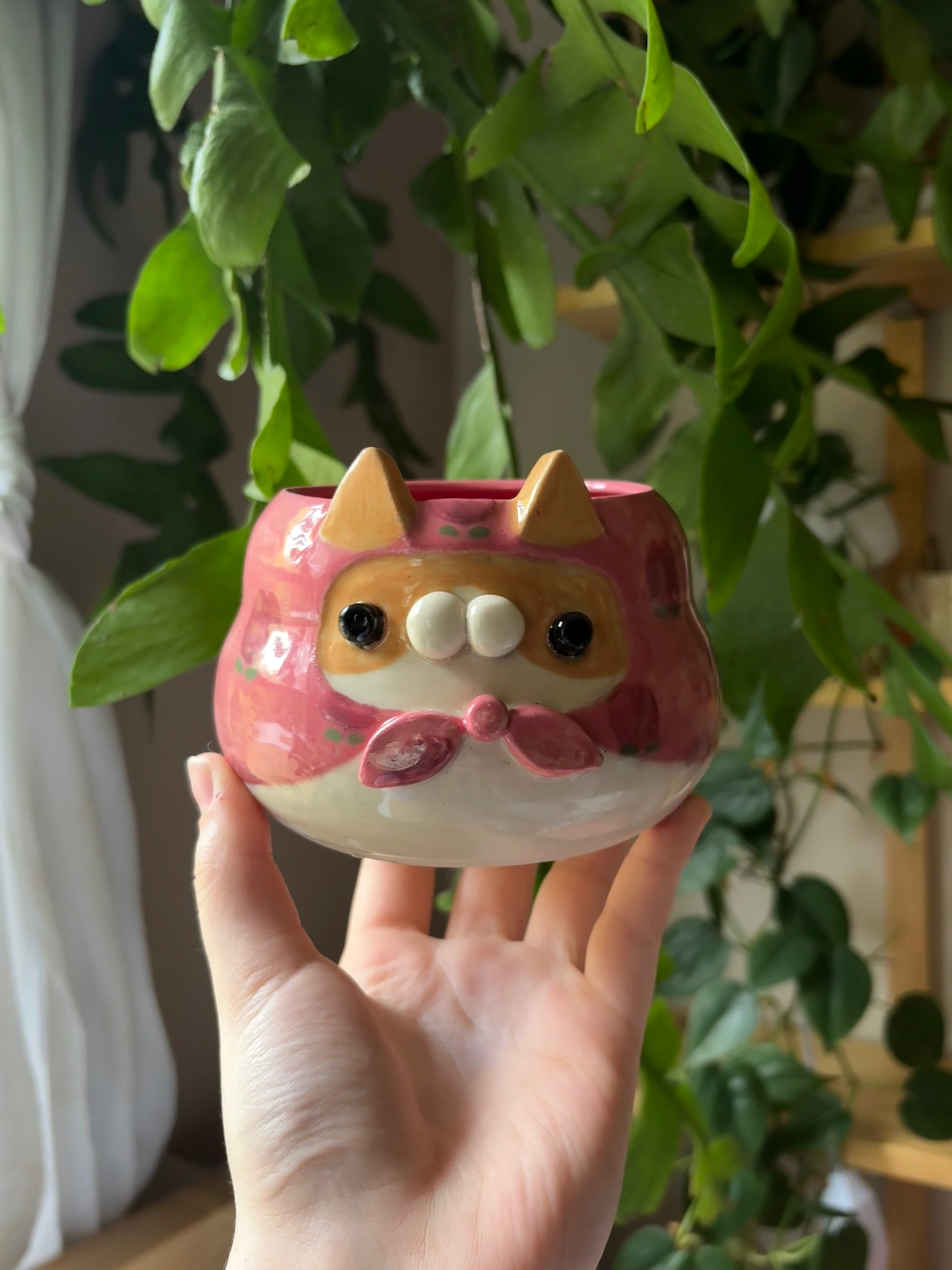 Tiff the Cat (deep pink edition) – Louise Vermeil Designs
